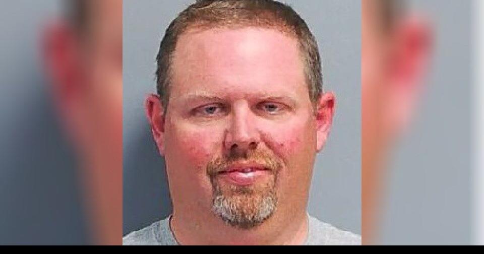 Ex-police chief in central Kansas convicted in stalking case | Crime ...