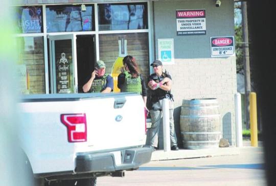 Second day of raids target Kansas stores accused of selling illegal ...