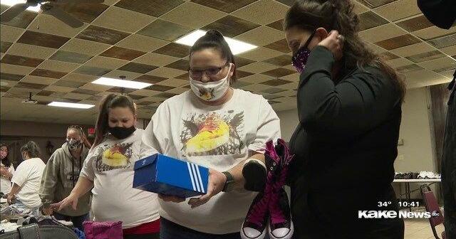 Wichita teen gives away 450 pairs of shoes through Operation Laced Up | Stories | kake.com