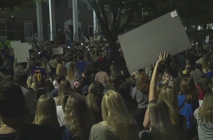 Kansas, Missouri college students protest sexual assaults | Stories ...