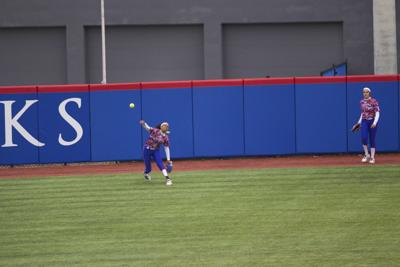 Jayhawk softball holds off SIU Edwardsville | Sports | kansan.com