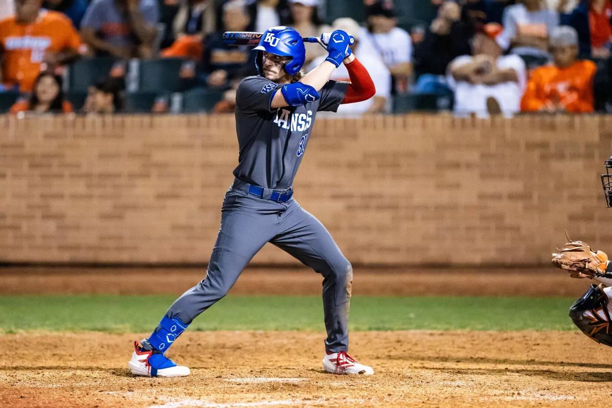 Kansas baseball drops season opener 7-4 at UTRGV | Sports | kansan.com
