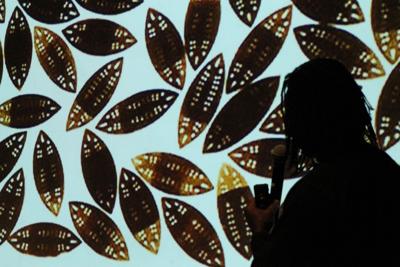 Artist Willie Cole speaks on his work, inspiration at Spencer Museum of ...