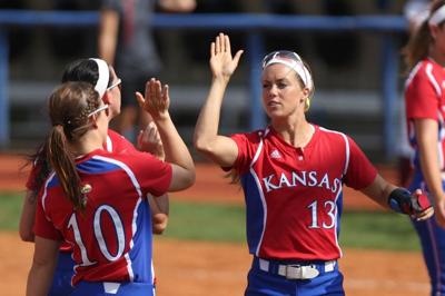 Kansas Softball preparing for 2015 season | Sports | kansan.com