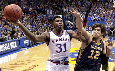 Jayhawks top towering Anteaters 78-53 in 2015 finale | Sports | kansan.com