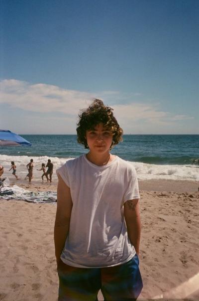 Indie pop artist Claud talks advice, inspiration and music ahead of ...