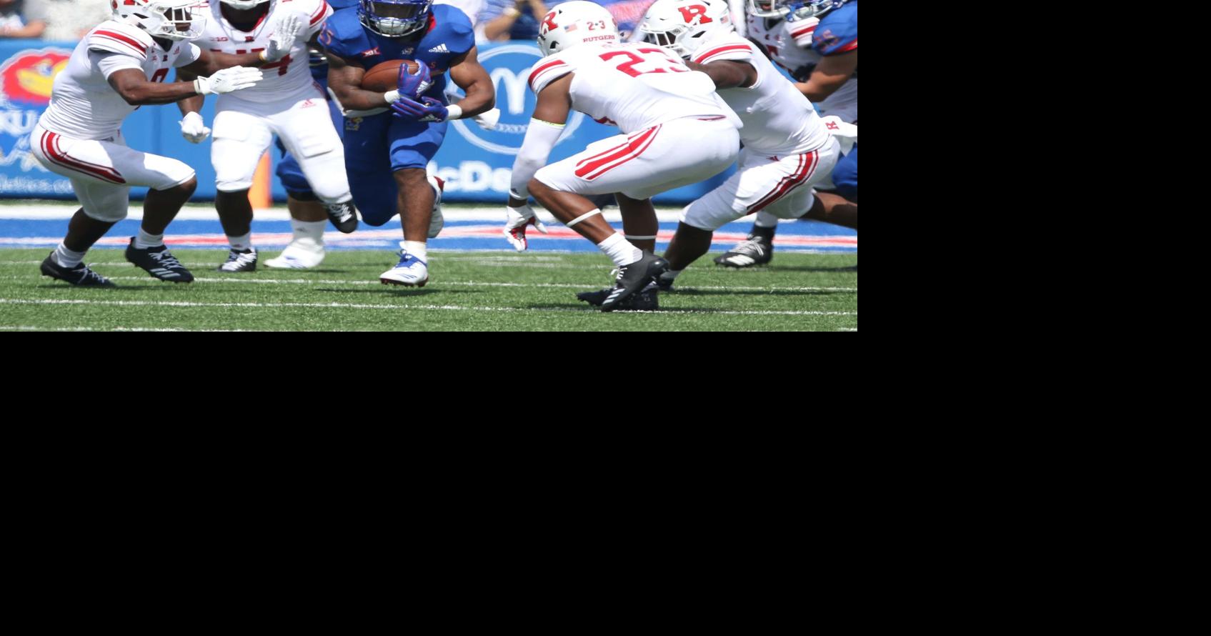 Three KU football players enter transfer portal | Sports | kansan.com