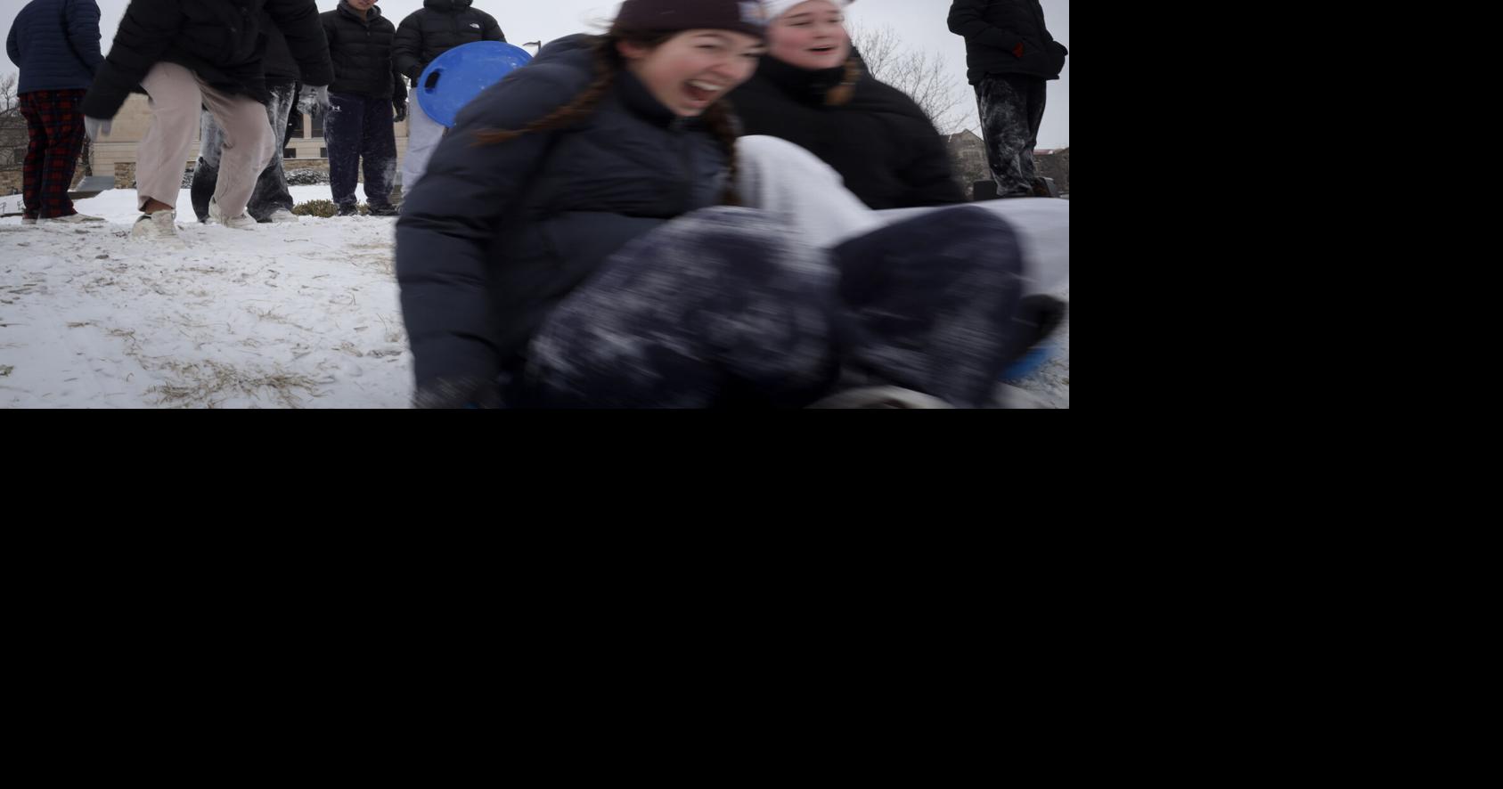 GALLERY: Students shred the powdery slopes of Mount Oread | Multimedia ...