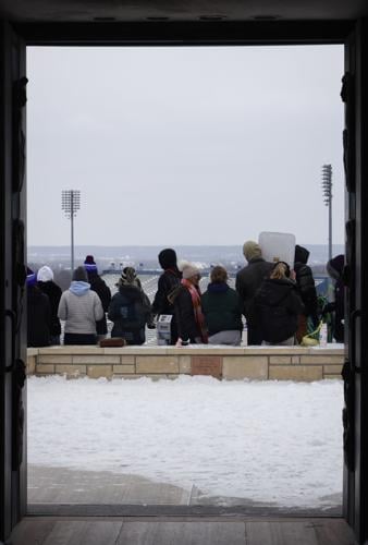 GALLERY: Students shred the powdery slopes of Mount Oread | Multimedia ...