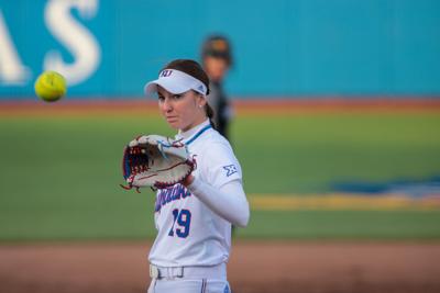 Northern Iowa scores 8 runs in third inning to take down Kansas ...