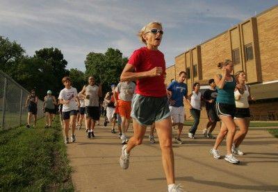 Local fitness classes keep Lawrence healthy | News | kansan.com