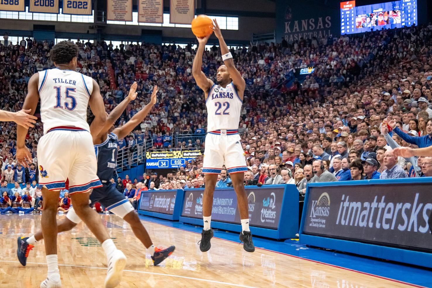 Kansas 64, Texas Tech 61: Peterson’s late game heroics lead Kansas to ...