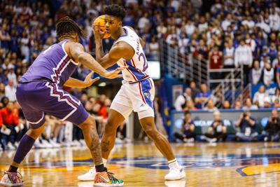 KJ Adams Jr. reignites in win over Kentucky | Sports | kansan.com