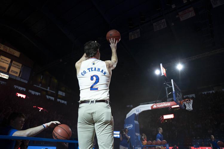 GALLERY: The 38th annual Late Night in the Phog | Multimedia | kansan.com