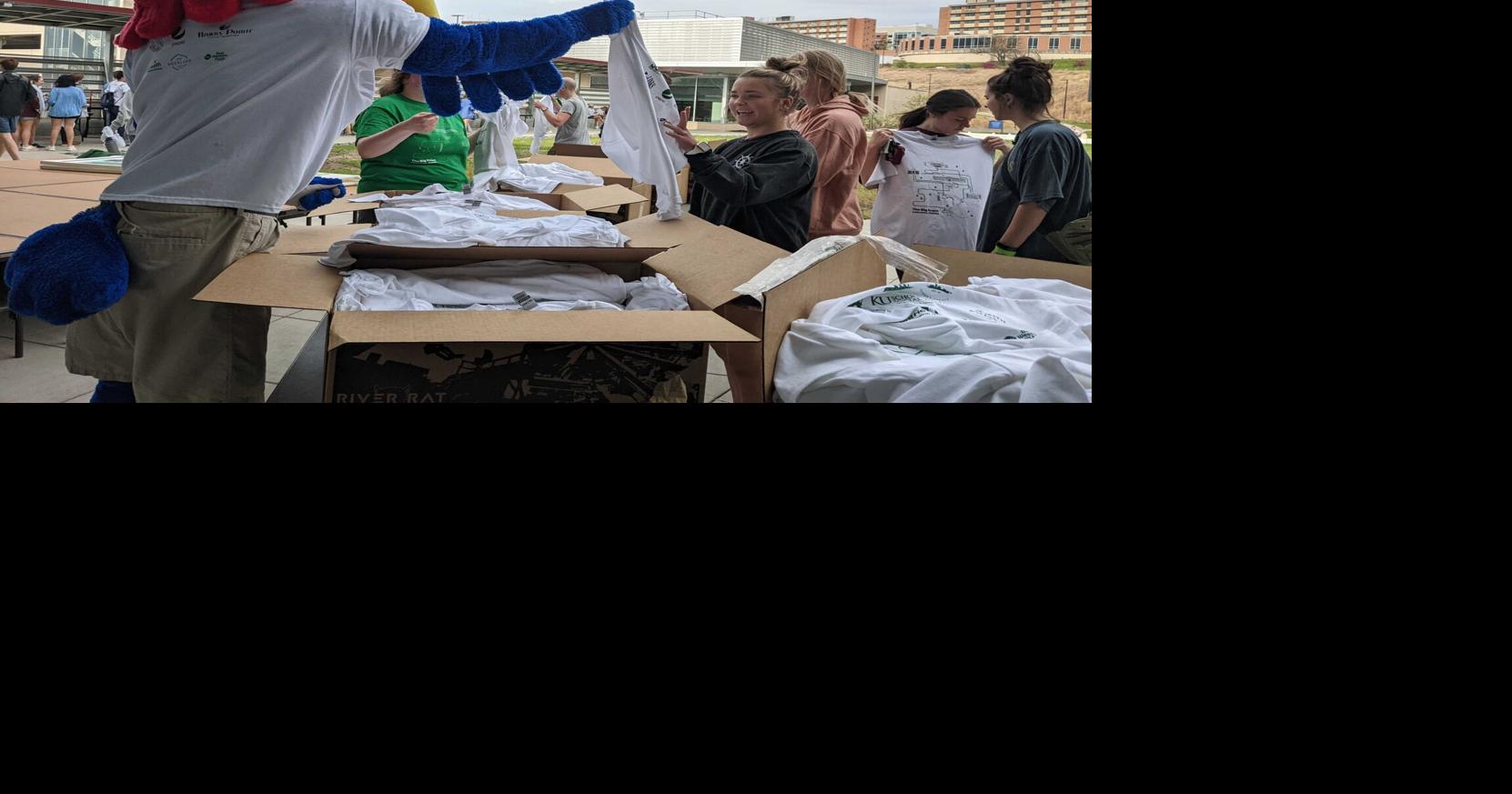 About 350 students participate in 2022 Big Event service day | News ...