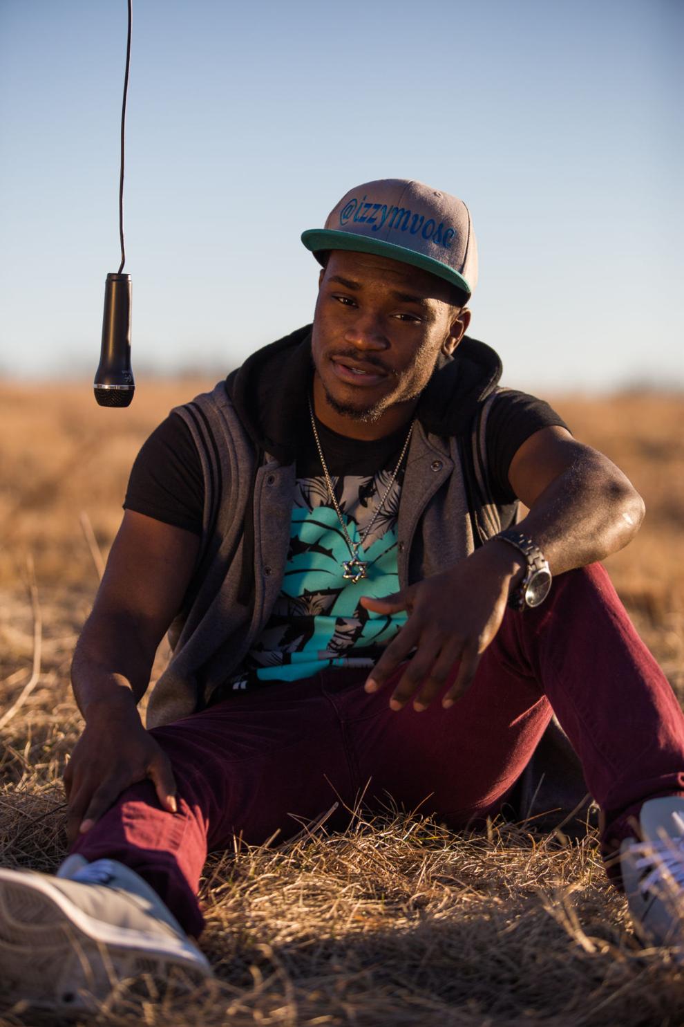 Rapper, performer Izzy Lee struggles to set himself apart in saturated ...