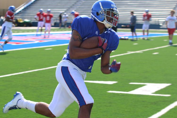 Beaty’s energy, enthusiasm “genuine” as Kansas heads to spring game ...