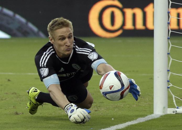 Day in the Life: What it takes for Sporting KC goalkeeper Tim Melia to ...