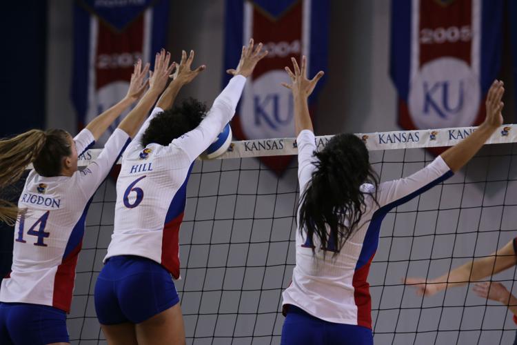 Gallery: Volleyball vs. Samford | Gallery | kansan.com