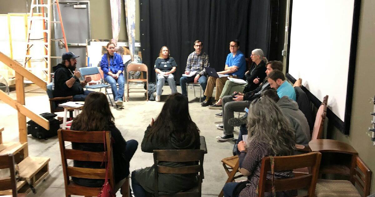 Local art class seeks to promote documentary photography | Arts ...