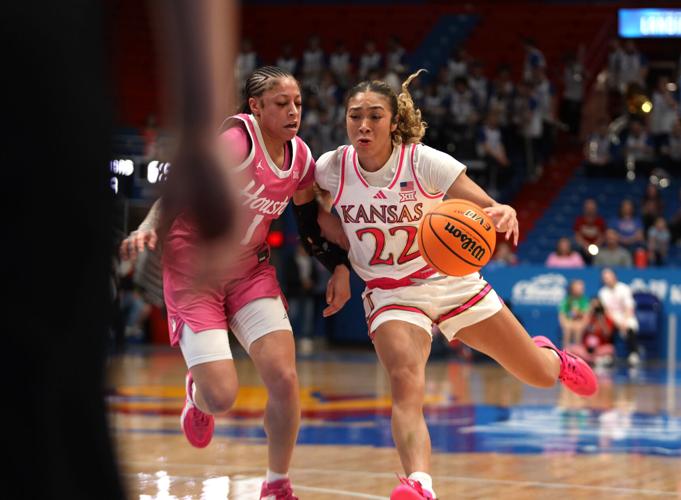GALLERY: Kansas women's basketball earn Valentine's Day victory against ...