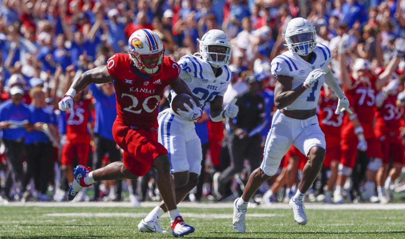 Kansas football remains undefeated, takes down Duke 35-27 | Sports | kansan.com