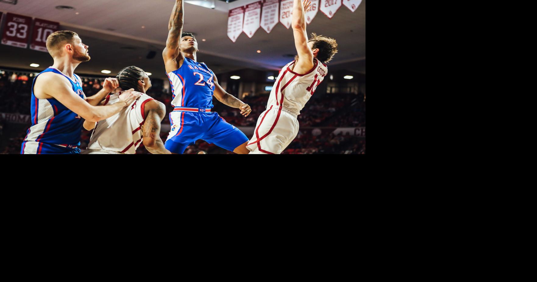 Kansas makes defensive adjustment, locks down Oklahoma in second half | Sports | kansan.com