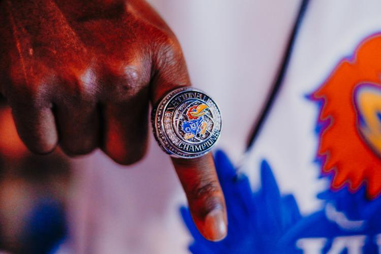 GALLERY: Shaq joins to celebrate NCAA Tournament championship at Late ...