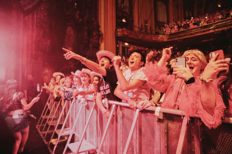 CONCERT REVIEW: Chappell Roan brings 'Midwest Princess Tour' to Kansas ...