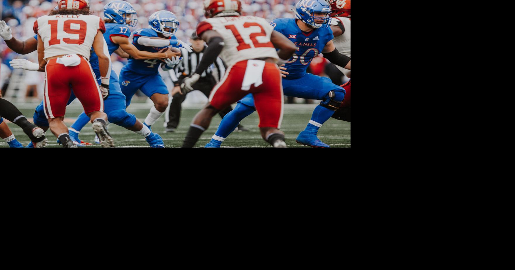 Neal, Daniels, Kansas offense dazzle versus Texas | Sports | kansan.com