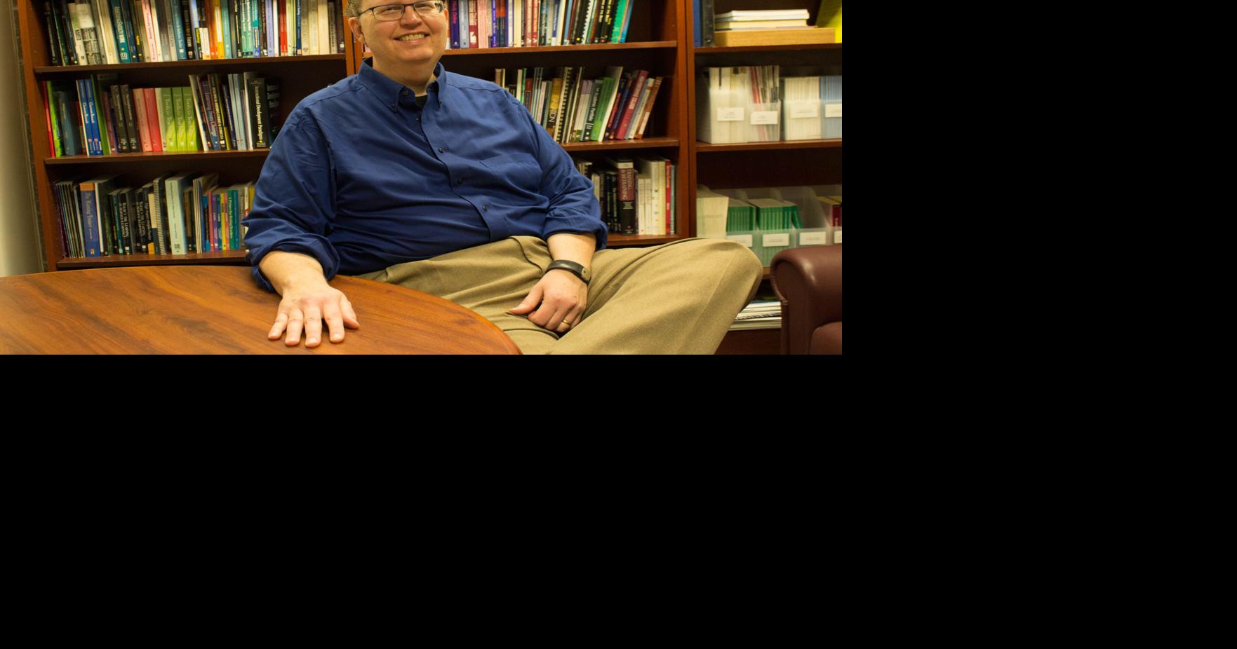 Professor discusses pros and cons of KU's grading system | News ...