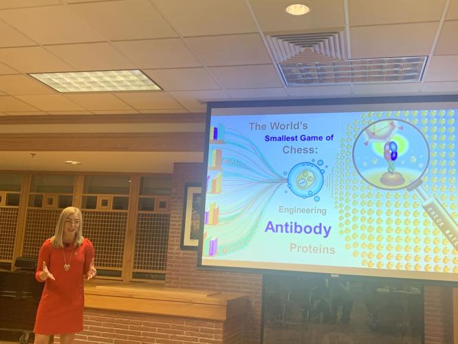 Graduate students present research in Three Minute Thesis Competition ...