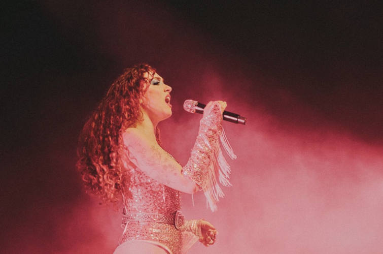 CONCERT REVIEW: Chappell Roan brings 'Midwest Princess Tour' to Kansas ...