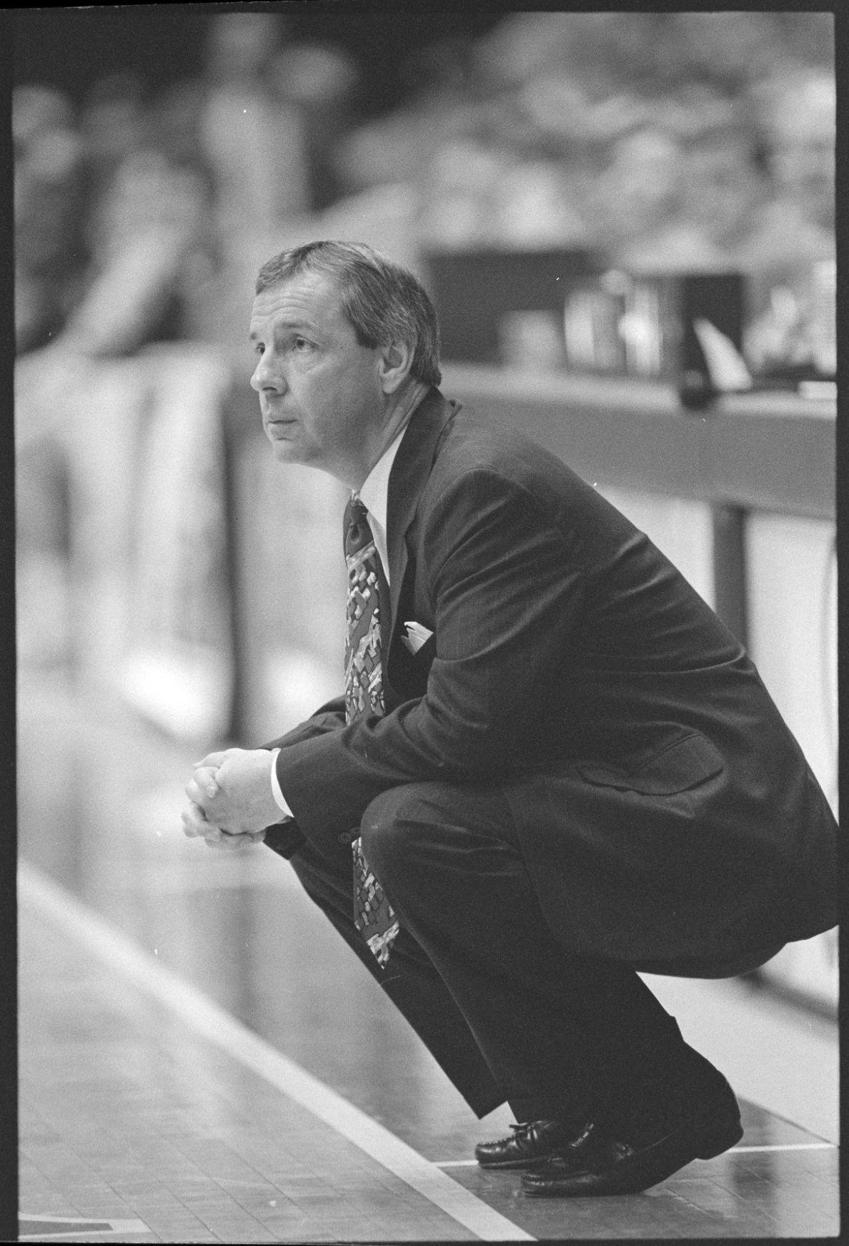 Top 5 Kansas basketball teams in the '90s under coach Roy Williams ...