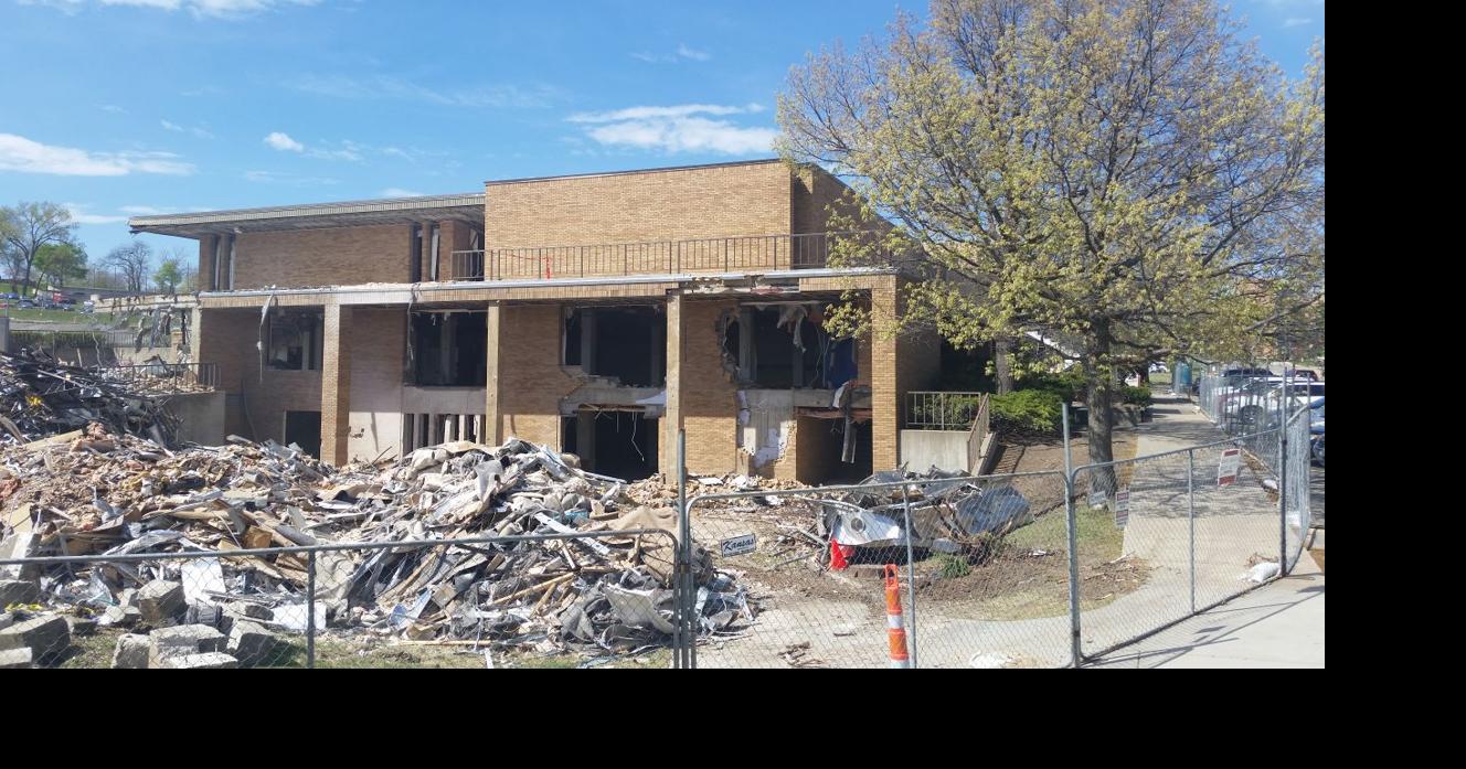 33-year-old Burge Union demolished | News | kansan.com