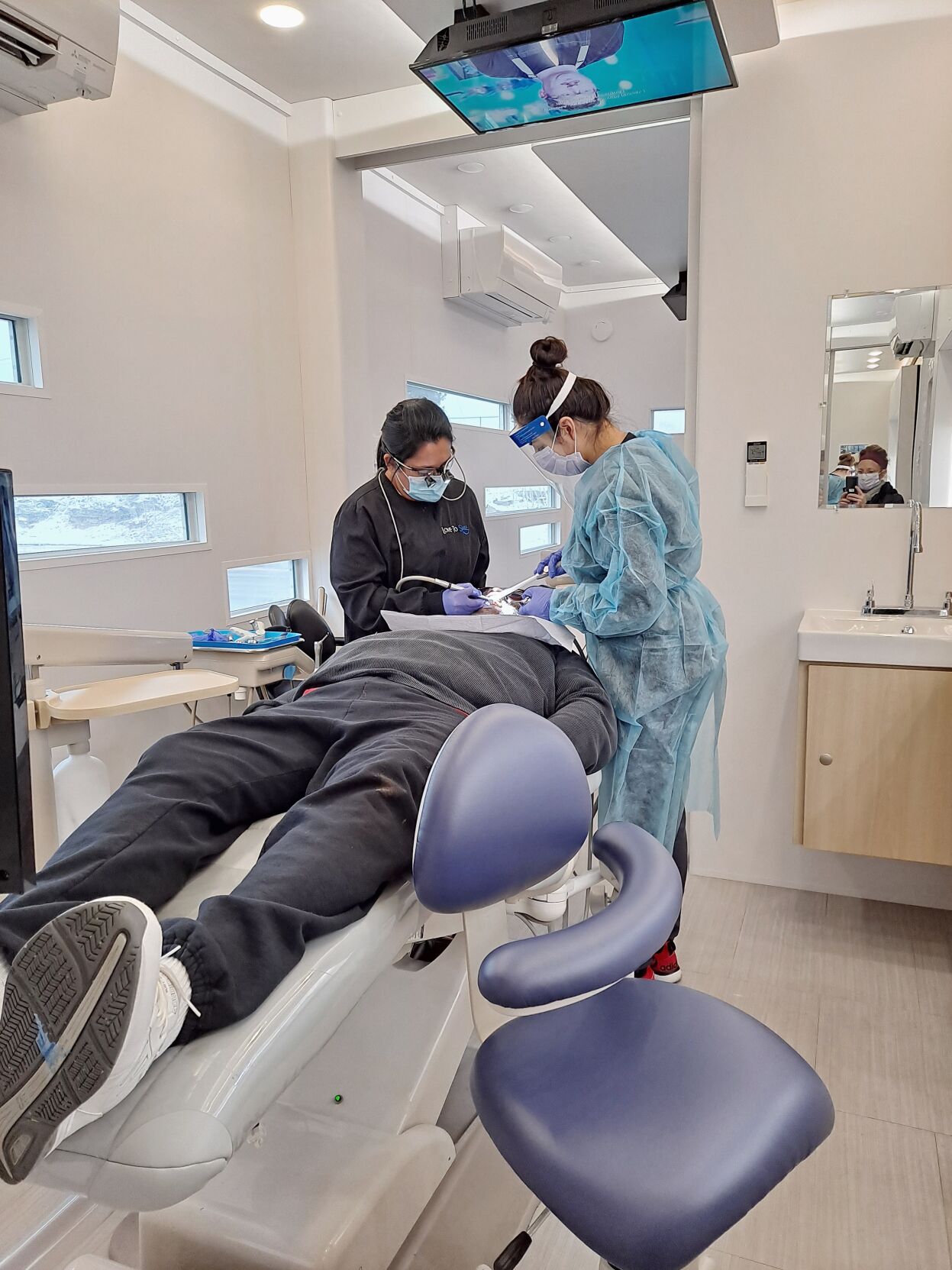 Mobile dentist: Love to Smile Onsite available until Friday | News ...