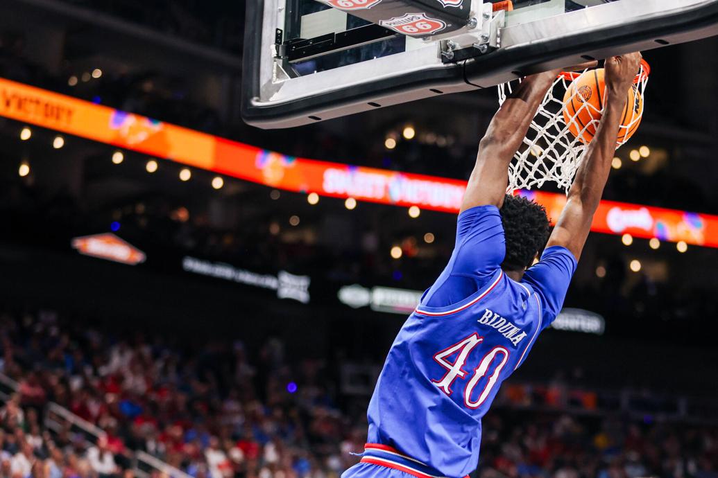 Kansas’ Flory Bidunga enters transfer portal | Sports | kansan.com