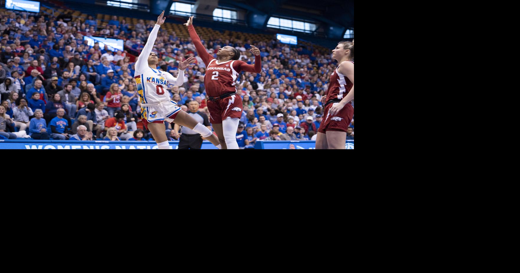 Preview: Kansas hosting Washington in WNIT Fab Four | Sports | kansan.com