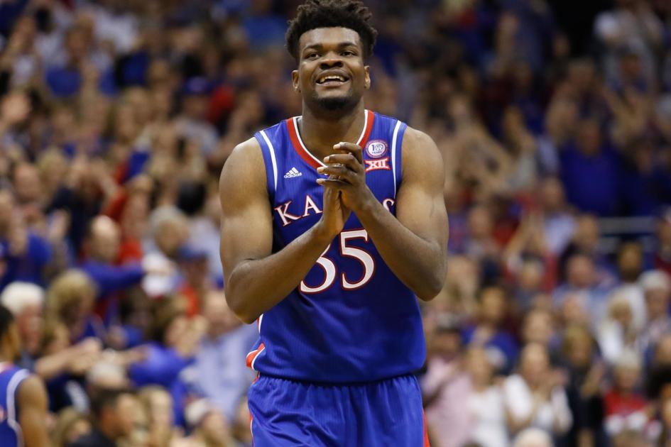 Udoka Azubuike withdraws from NBA Draft, will return to Kansas for ...