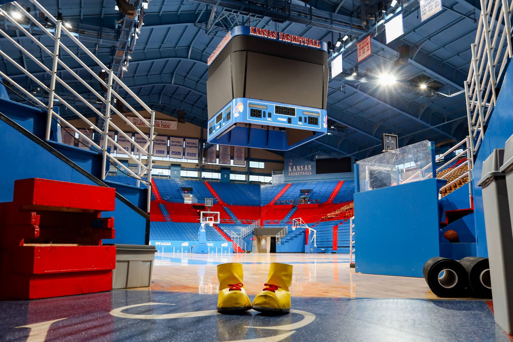 KU mascot reveal: Meet the seniors who were Big and Baby Jay | News ...