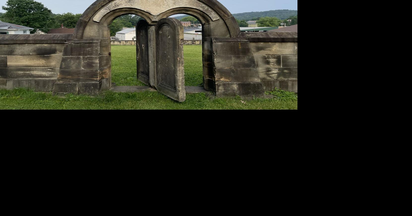 Death in Harmony: The Anonymous Graves of a Mysterious Society ...
