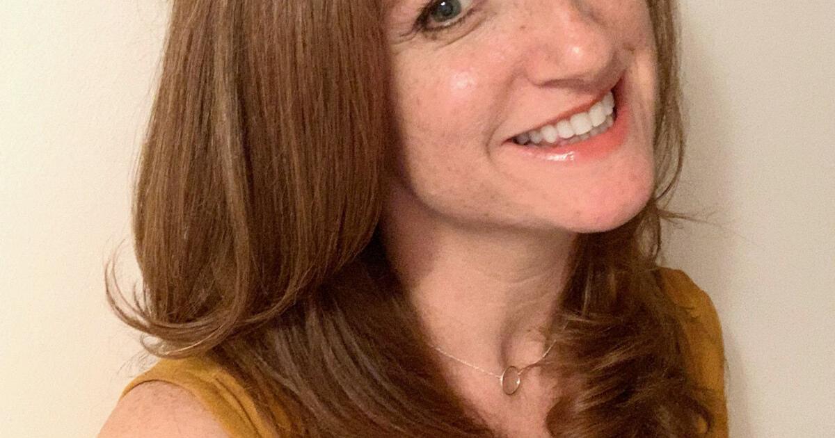 Laura Colantonio -Design Team Manager | Meet the Team | kates-boylston.com