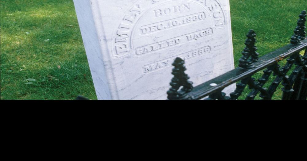Emily Dickinson America’s Reclusive Poet | American Cemetery ...