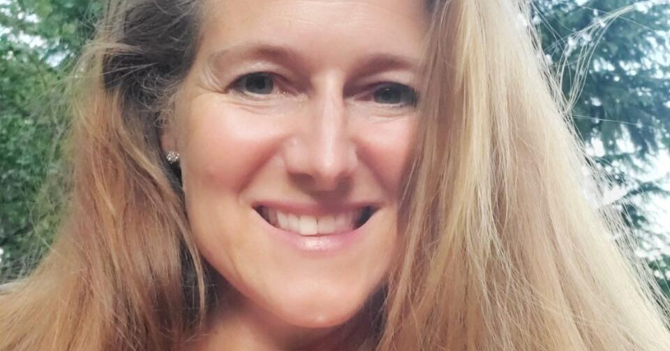 The Runner-up: Elizabeth Fournier | American Funeral Director | kates ...