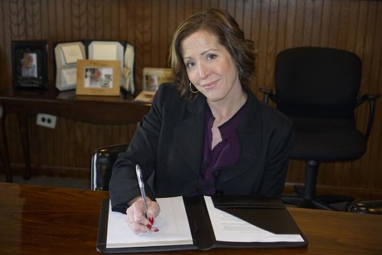 Trade Secrets: Kari the Mortician Lifts Industry Veil With YouTube and ...