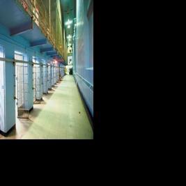 Officials downplay 'riot' at Kingman prison on Monday | | kdminer.com