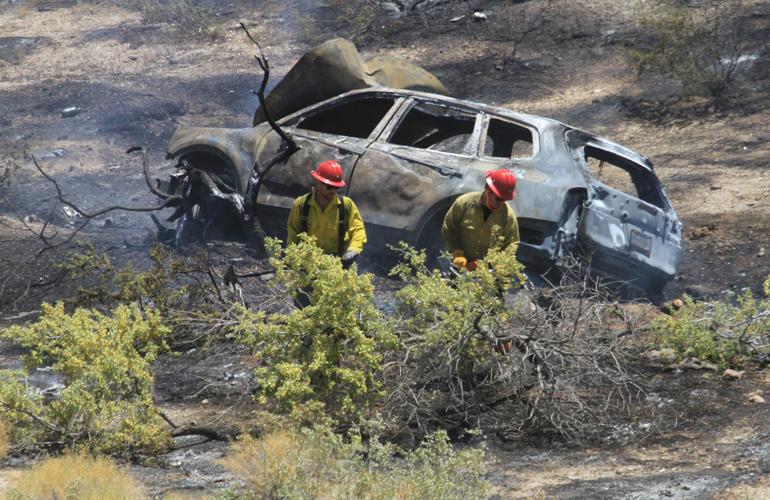 Vehicle sparks brush fire on I-40 near Kingman | News | kdminer.com
