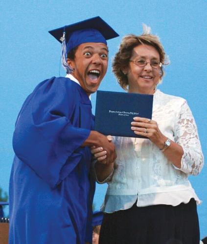 Photo Gallery: Kingman Academy of Learning High School Graduation 2009 ...