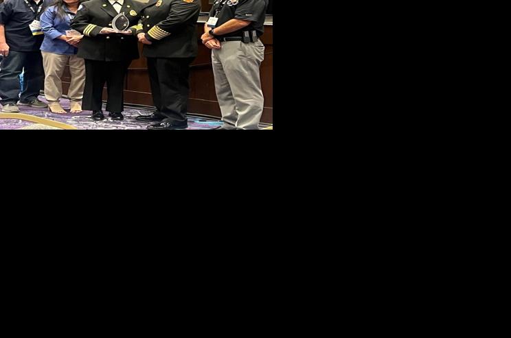 Kingman 911 dispatch center earns ALEAP accreditation | News | kdminer.com