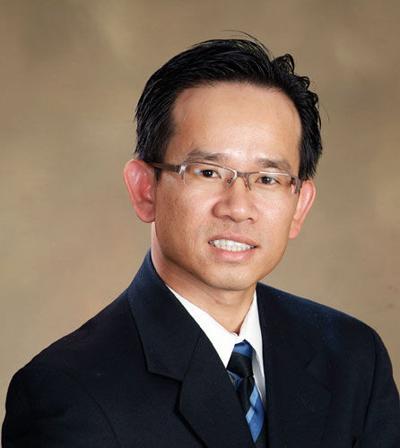 Nguyen chosen as Physician of the Year at KRMC | Features | kdminer.com
